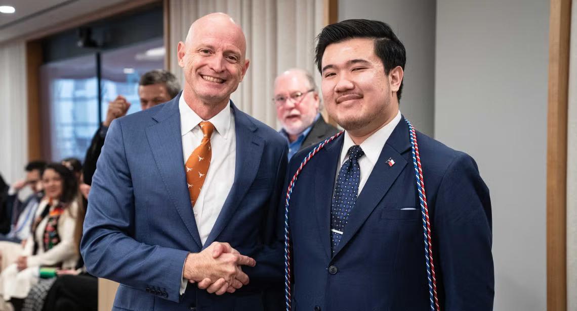 Recent LBJ Washington Center Graduate Reflects on DC Concentration ...